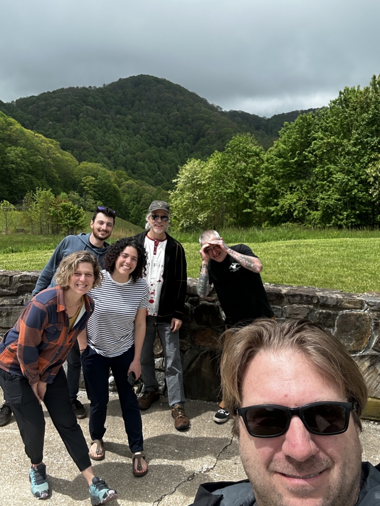 💙 Put Your Heart in It: The ElementDIY Community Story - ElementDIY